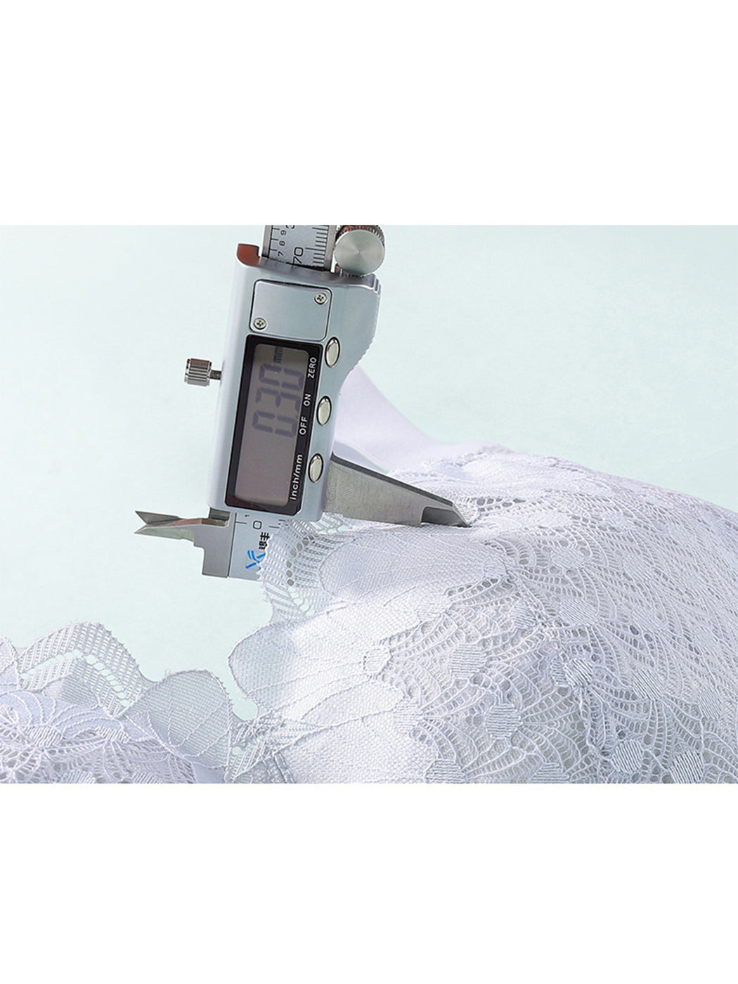 Full Coverage Lace Support Bra ｜Luna's Wish